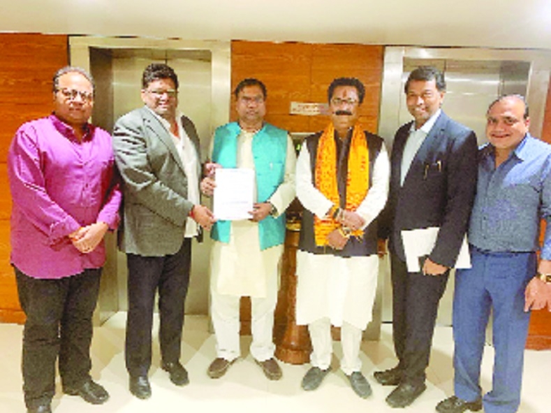 Establish PSU steel plant in Gadchiroli: Dipen to MoS Steel - The Hitavada