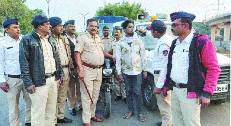 Heavy police bandobast for peaceful New Year festivities - The Hitavada