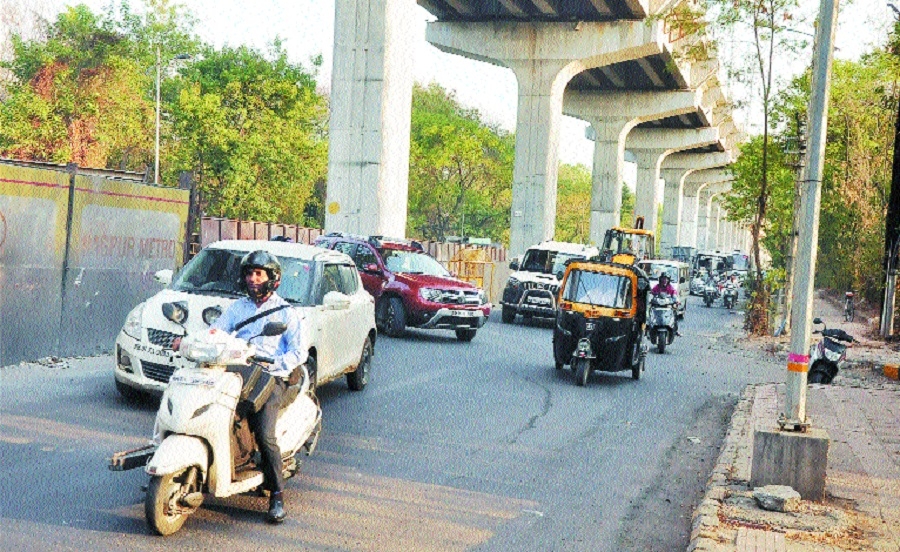 Delay in construction, design problem, chaos mark this stretch of ...