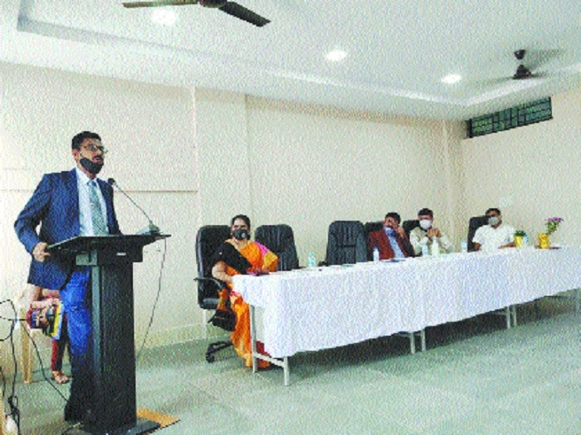 RTMNU, MSI jointly felicitate Covid warriors - The Hitavada