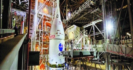 NASA completes stacking rocket for Moon mission - The Hitavada