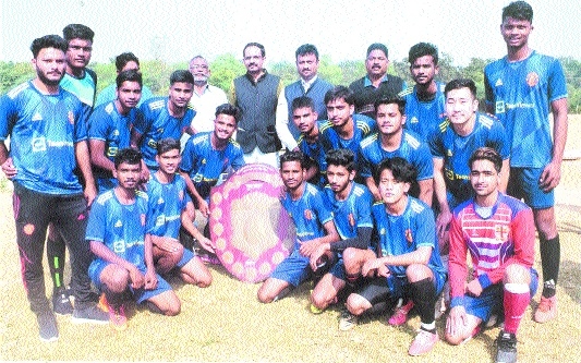 GS College wins District-level Football C’ship - The Hitavada
