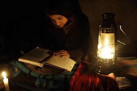 Power shut down continues in J&K with staff strike - The Hitavada