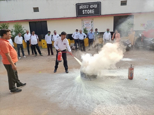 Special training on operation of fire extinguisher conducted - The Hitavada