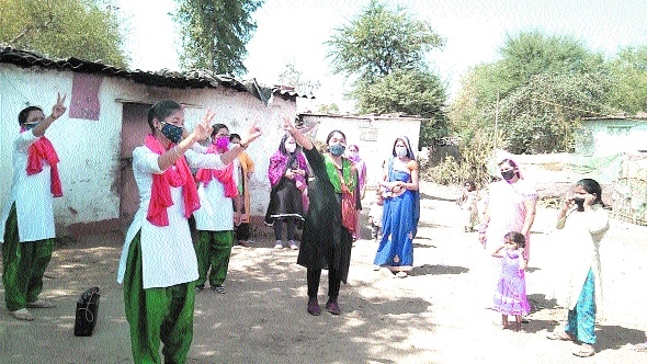 Roko-Toko campaign to create awareness on COVID guidelines - The Hitavada