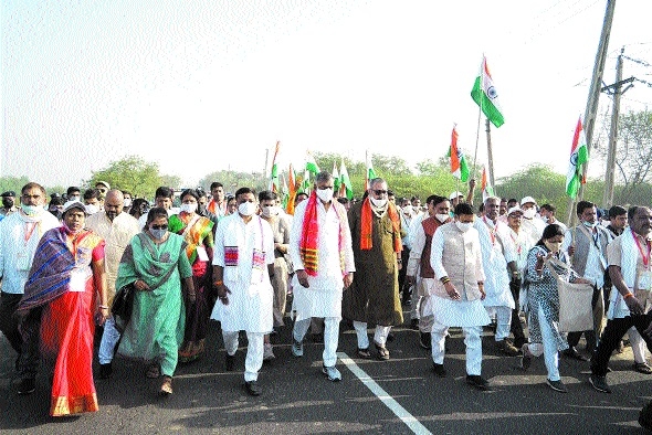Dandi Yatra revived through public participation - The Hitavada