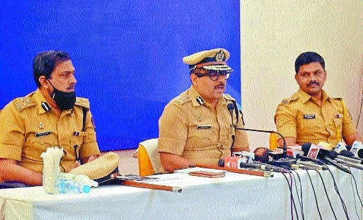 Cops crack murder case after 9 years, arrest three goons - The Hitavada