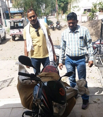 One nabbed with adulterated Khowa - The Hitavada