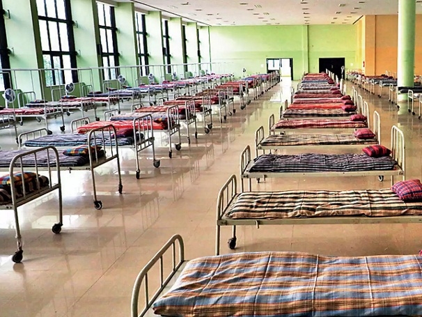 Start 500-bed facility at Mankapur Stadium: Mayor to administration ...