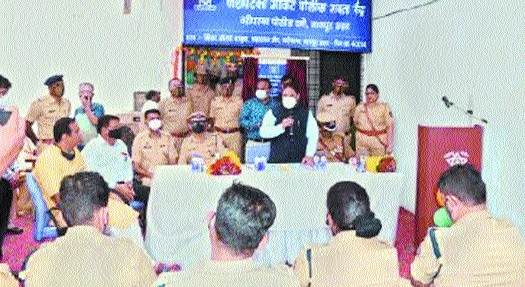 Police assistance booth opens at Jaripatka Market - The Hitavada