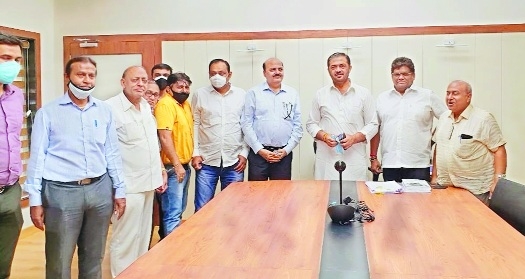 Sunil Kedar keeps APMC 1% service charge in abeyance - The Hitavada