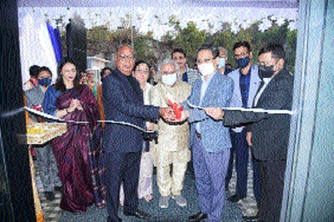 Khatwani KIA opens another showroom at Tripuri Chowk - The Hitavada