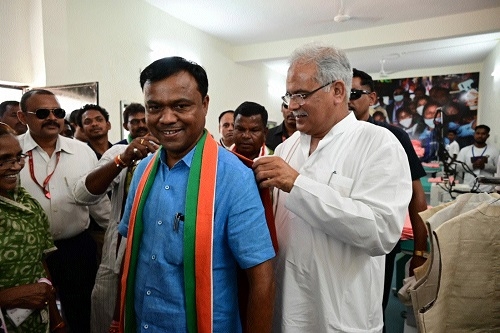 CM inaugurates new unit of Dannex Factory - The Hitavada