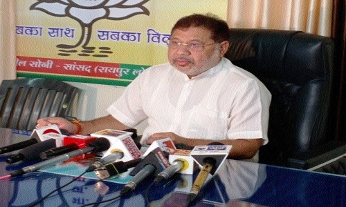 MP Soni dispels rumours over Agnipath scheme - The Hitavada