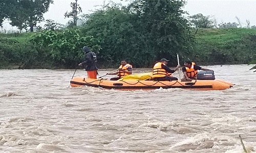 Six, including three from Multai, drown as car falls into nullah - The ...