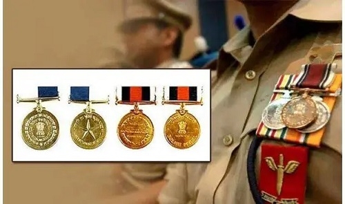 1,082 police personnel get gallantry medals - The Hitavada