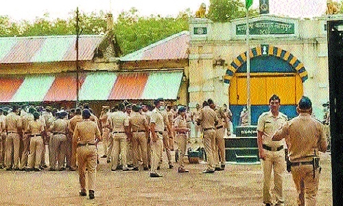 More arrests likely in smuggling of narcotics, batteries in Central ...