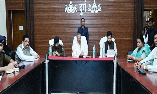 Home Minister unhappy with industrial pollution in Rasmada - The Hitavada