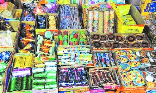 Banned Firecrackers making sound of beyond 125dB - The Hitavada