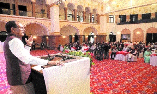 CM lists green bonds issued by Indore Mpl Corpn in NSE - The Hitavada