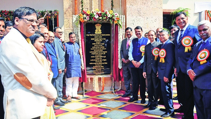 Executive, Judiciary together can bring a sea change in society ...