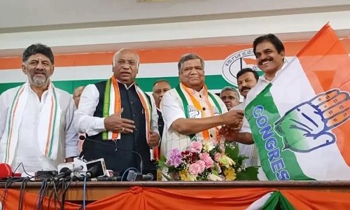 Jagadish Shettar joins Cong in K’taka - The Hitavada
