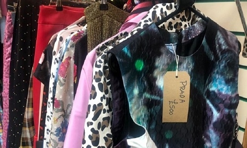 Luxury branded garments sale at Chitnavis Centre - The Hitavada