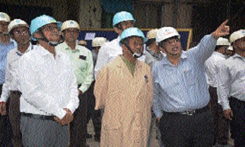 Secretary Steel IAS Sinha visits BSP, witnesses steel making modex ...