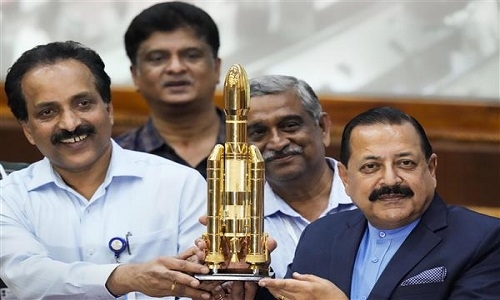ISRO expecting successful soft-landing on Moon after corrective ...