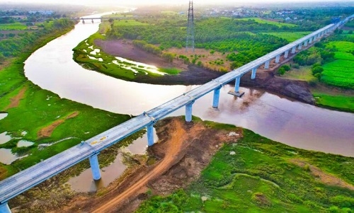 Bullet train project work progresses in Gujarat - The Hitavada