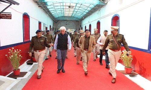 Inmates celebrate Netaji’s birth anniversary with enthusiasm - The Hitavada