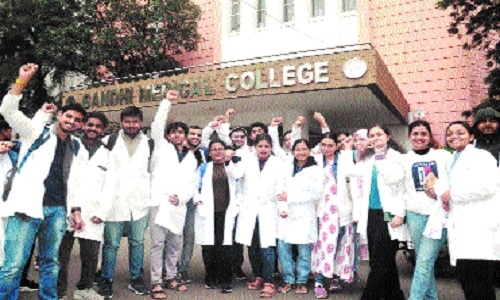 Dr Aruna Kumar sent back to Medical Education Directorate - The Hitavada