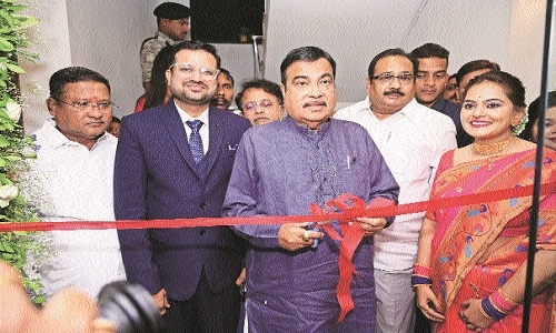 Gadkari opens PeopleLink Placements’ new extended office at Reshimbagh ...