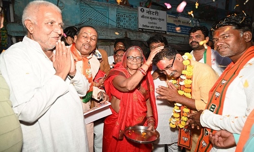 Ashish Dubey goes on ‘whirlwind’, enthusiastic tour of Cantt Assembly ...