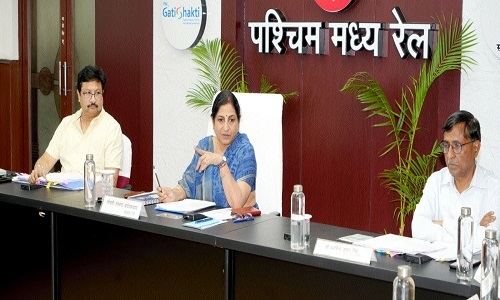 WCR GM reviews progress of projects in 3 railway divisions’ meet - The ...