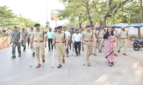 Flag march taken out in Durg - The Hitavada