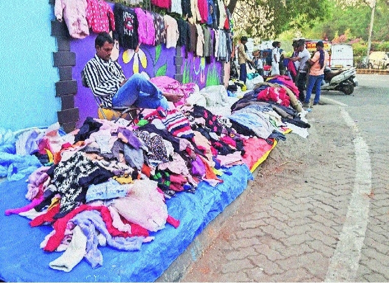Strict vigilance makes Sitabuldi encroachment-free - The Hitavada