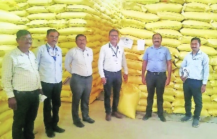 ‘Adequate stocks of urea available in district, do not believe rumours ...